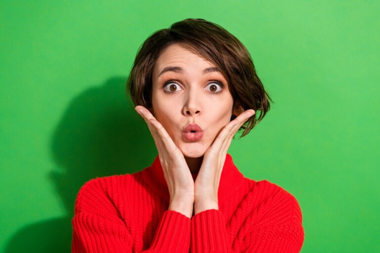 Ces drôles de mimiques qu'on a parfois quand on parle